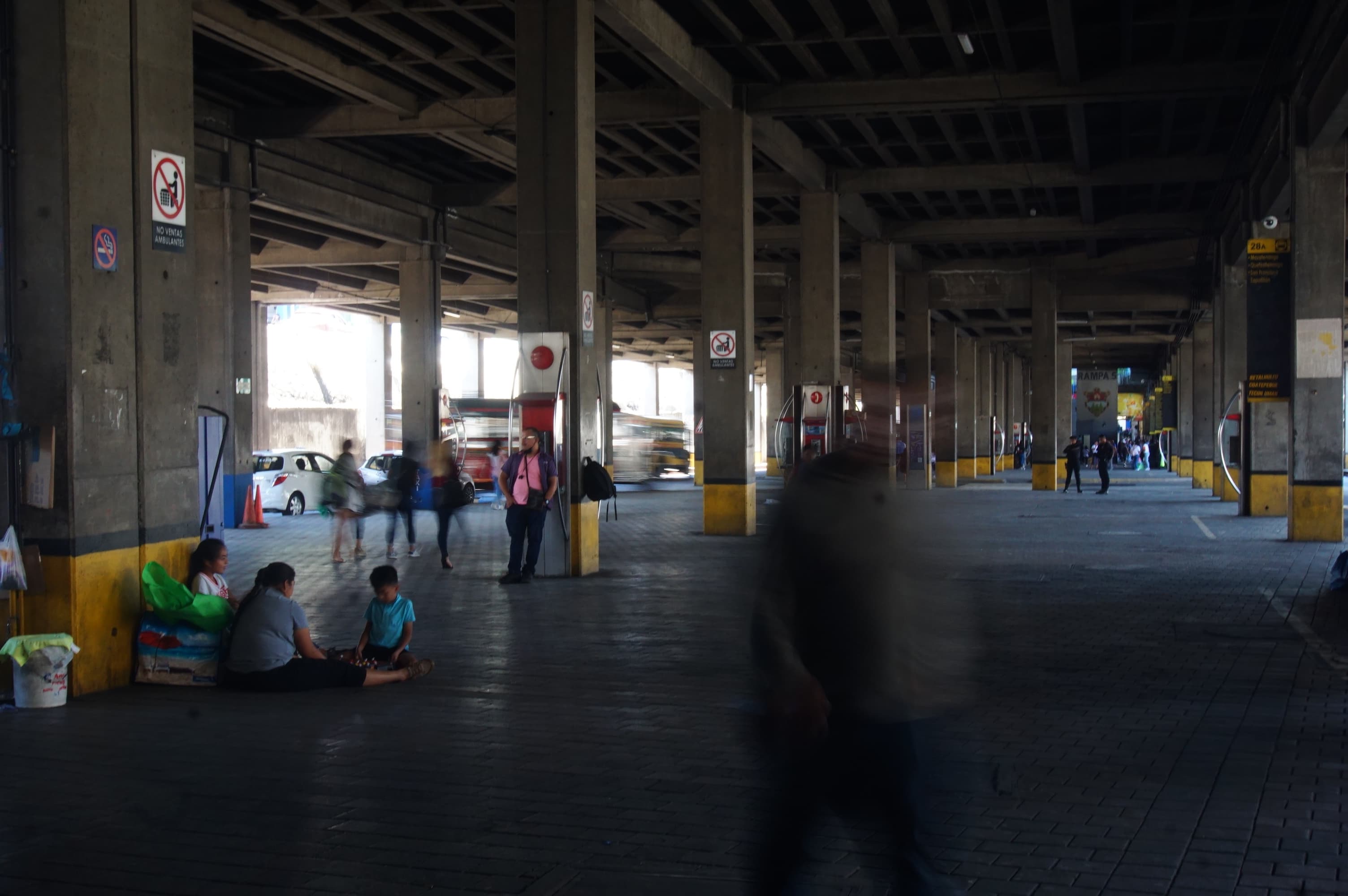 Se registra baja afluencia de viajeros en la terminal de buses del Cenma