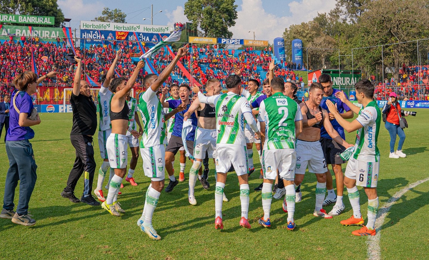 El campeón Antigua GFC confirma sus primeros fichajes para el Apertura 2025