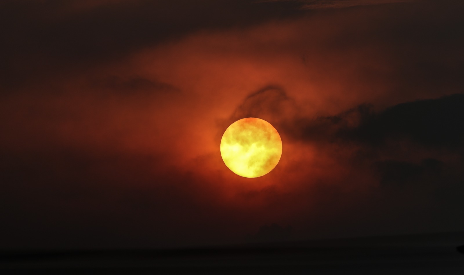El Sol: cuál es su color real y qué dice la ciencia sobre esta estrella