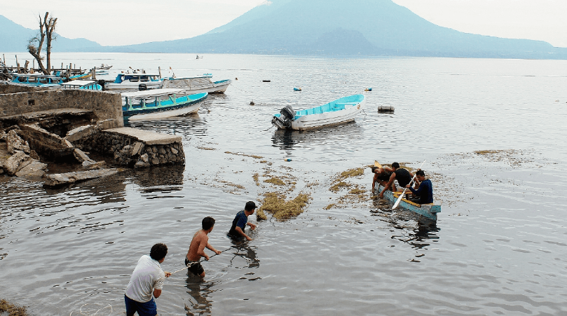 Lago de Atitlán: inspección del Ministerio de Ambiente revela ...