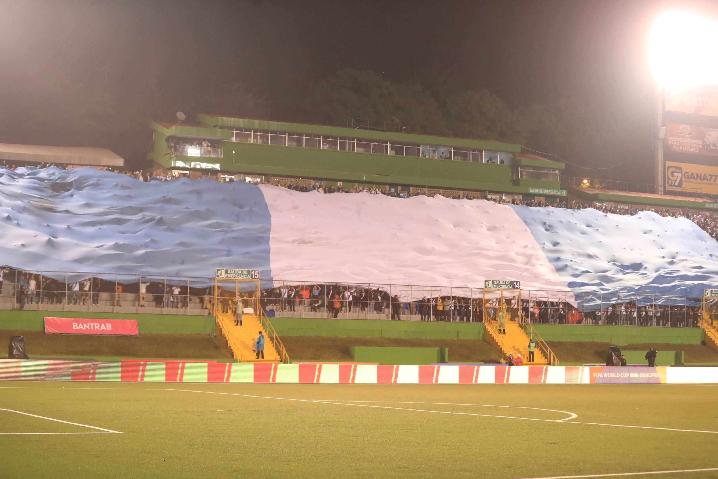 Guatemala vs. El Salvador | A un paso del lleno tras agotarse una nueva ...
