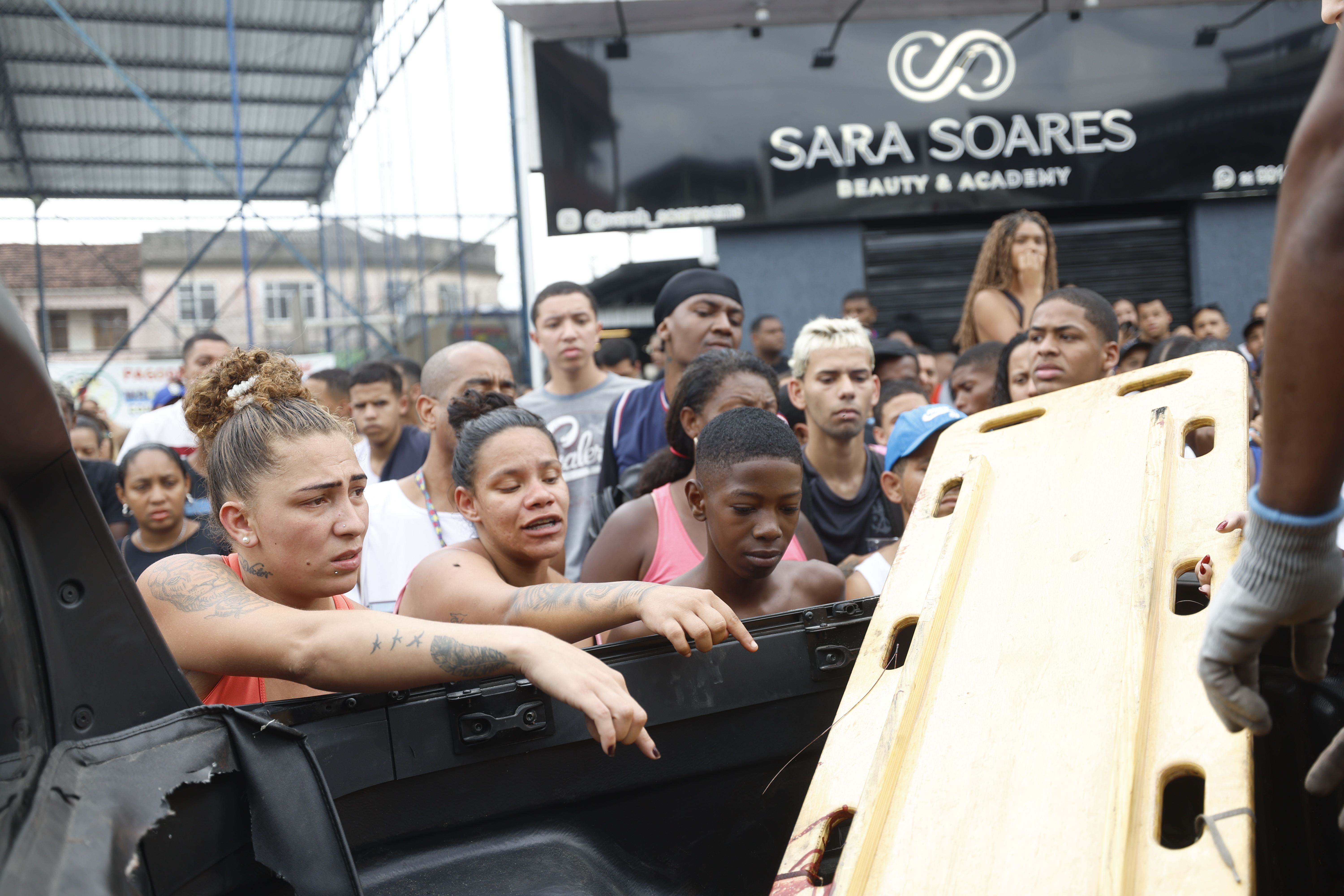 Suben a 132 los muertos en operación policial en favelas de Río de Janeiro