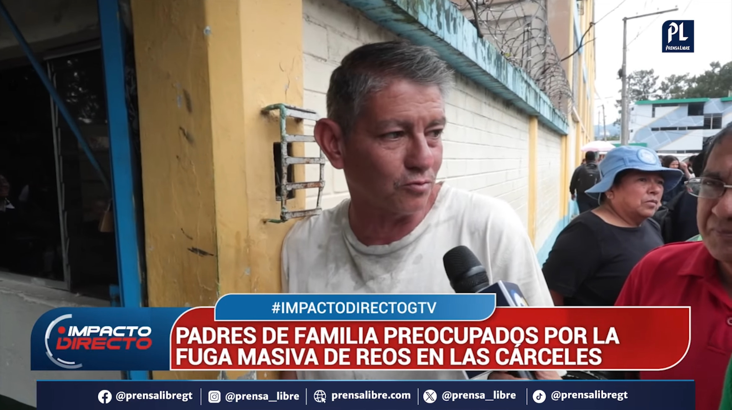 “Es más seguro traerlos y recogerlos”: padres de estudiantes toman ...