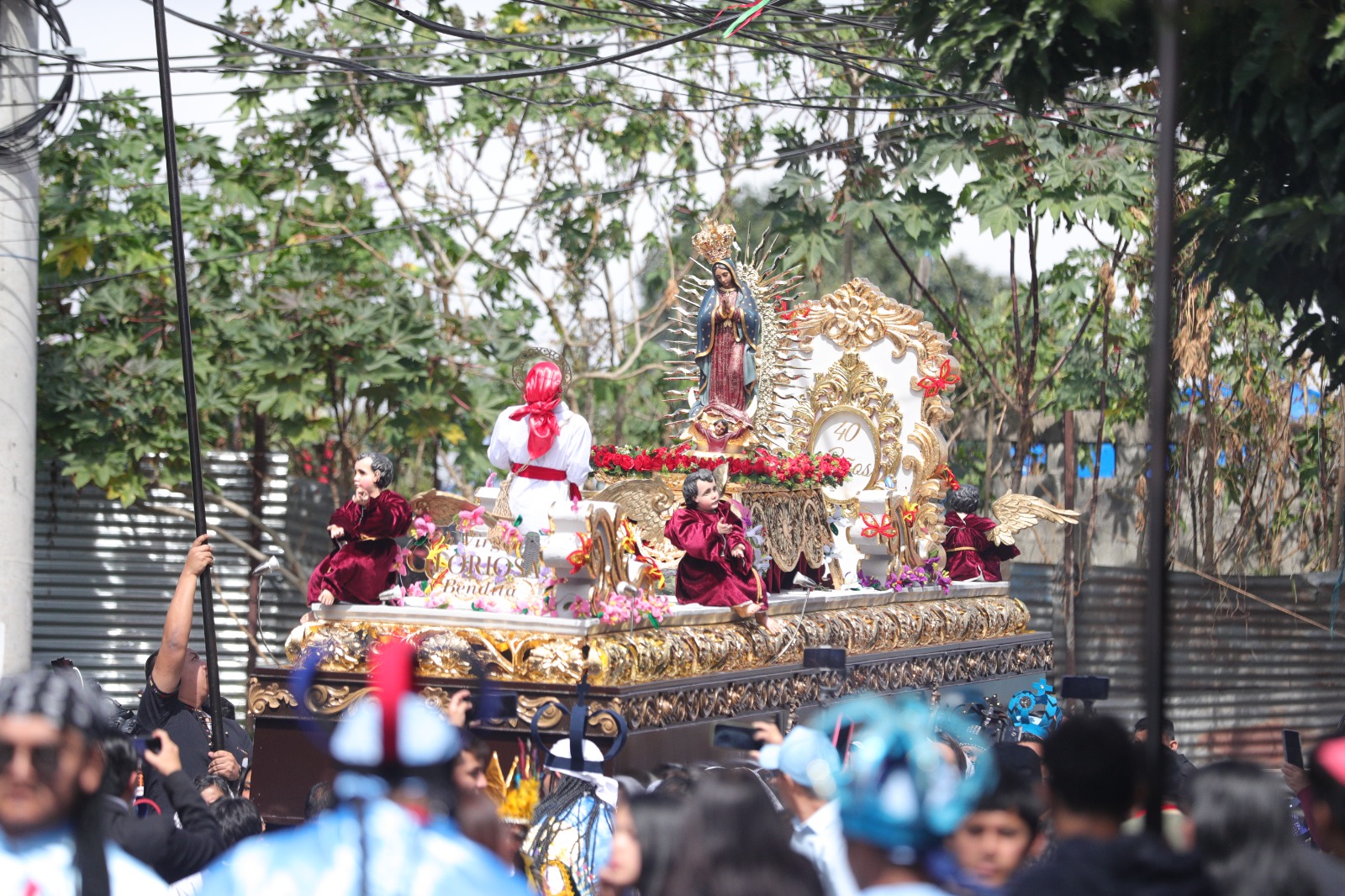 Imagen consagrada de la Virgen de Guadalupe recorre Guajitos durante 36 ...